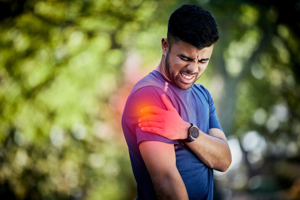 Most Common Sports Shoulder Injuries and Their Treatments | Miami ...
